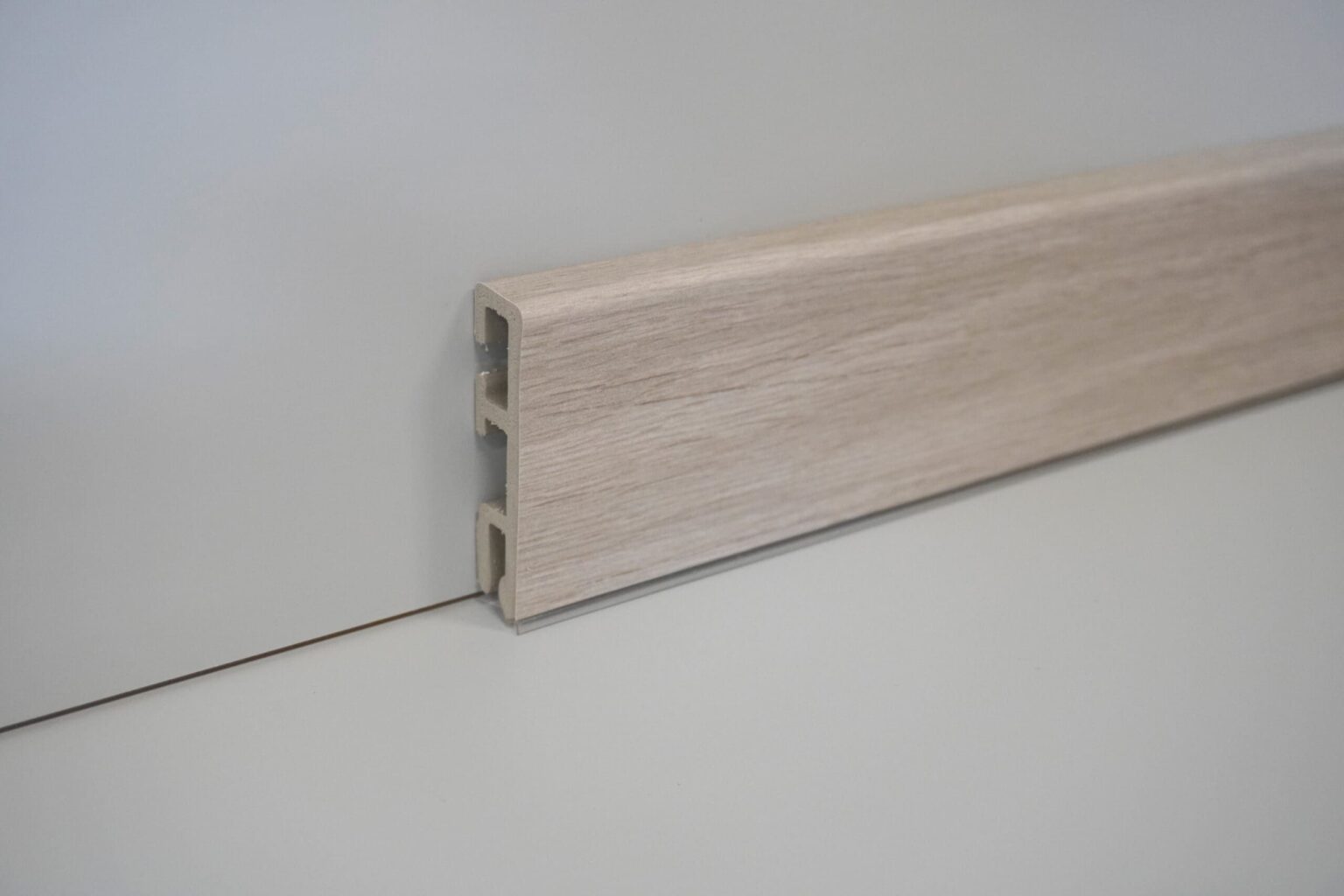 Купить Плинтус The Floor P1001 Dillon Oak по низкой цене на kronotex ...
